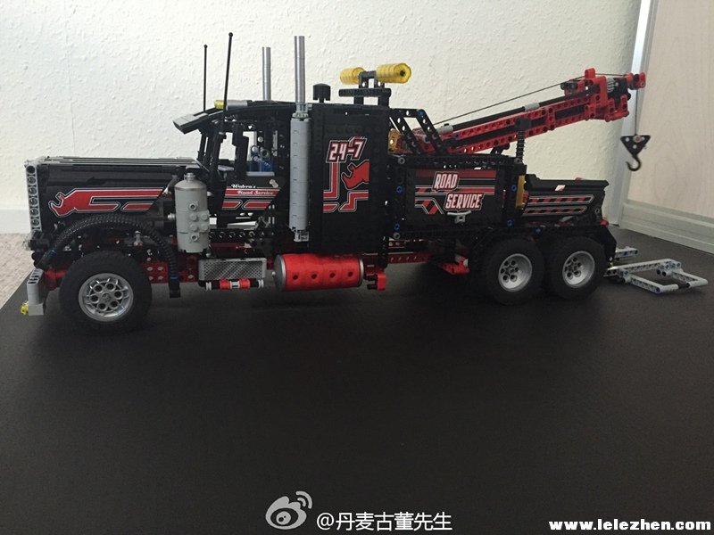 【青岛人在丹麦】总算有时间慢慢欣赏着拼 8285 了-LEGO系列-乐乐镇的故事